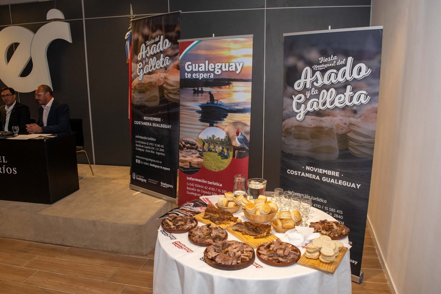 Asado y galleta. – 3260